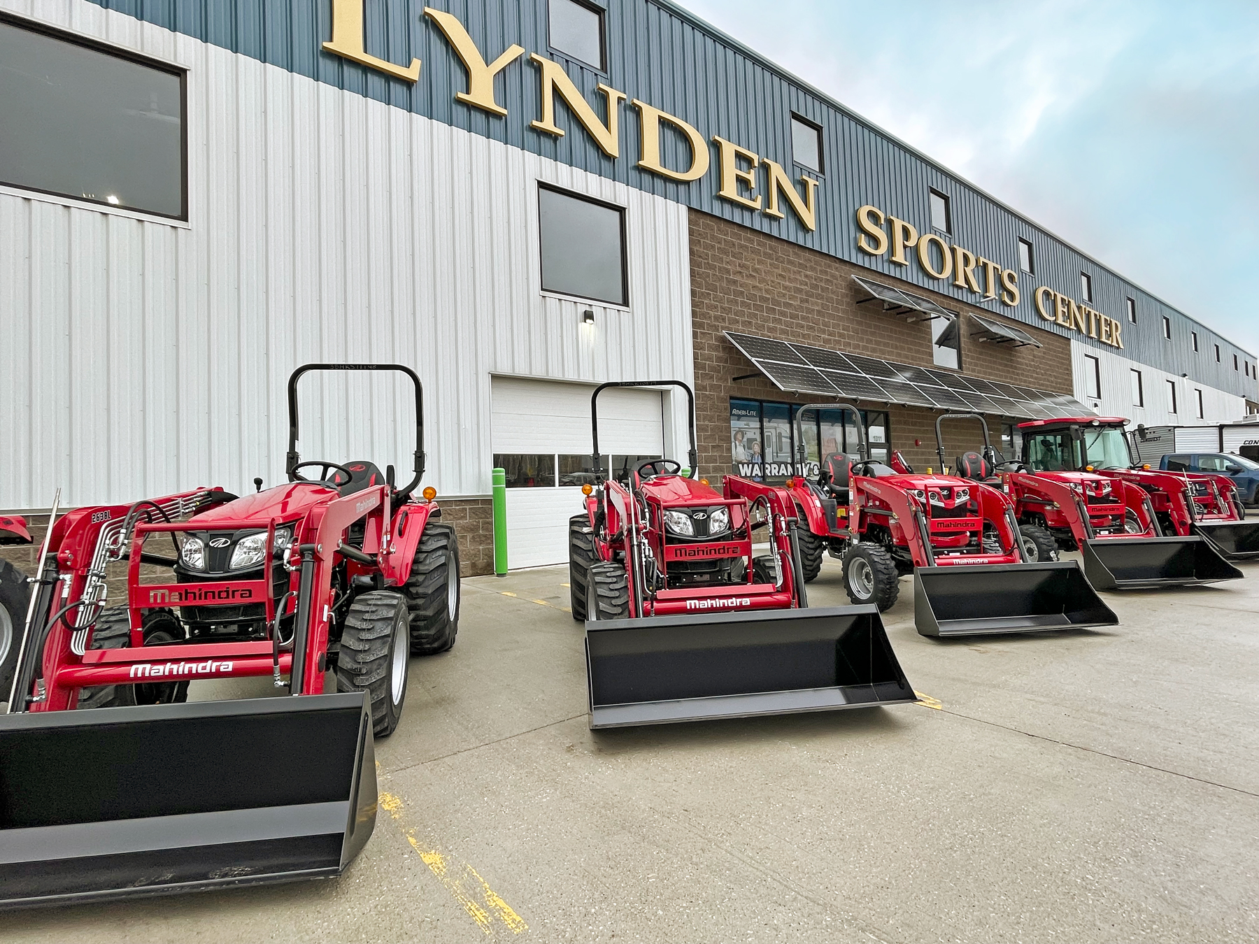Lynden Sports Center - Tractors